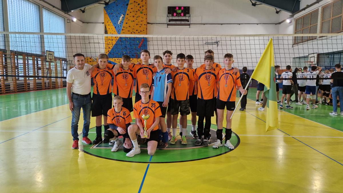 DRŽAVNO PRVENSTVO V ODBOJKI - sentjernej.si